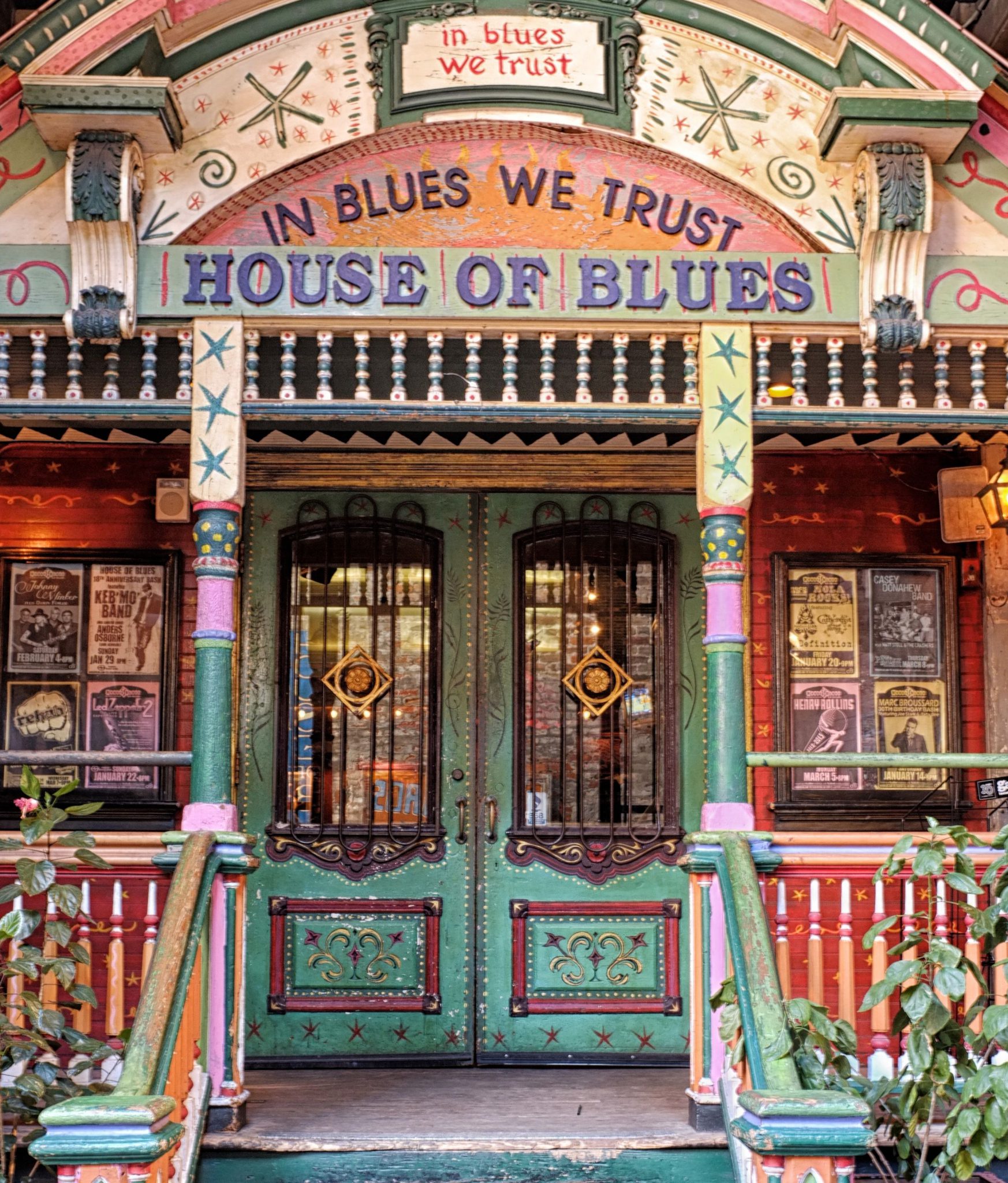 Biography – Isaac Tigrett Official Website